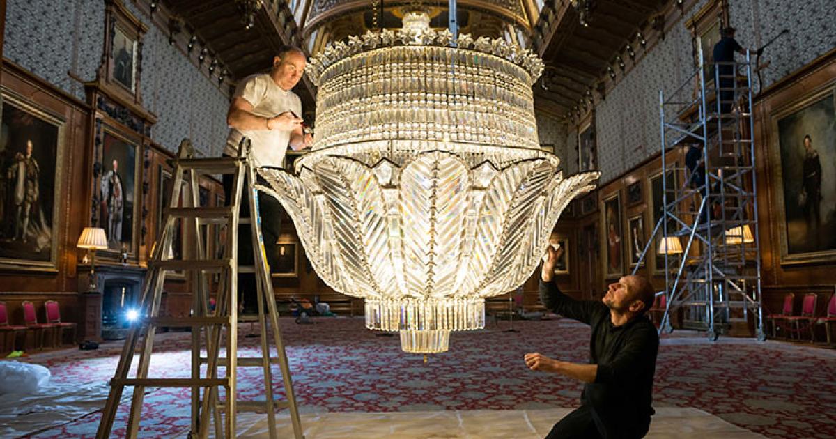 Pictures as Windsor Castle gets ‘high clean’ from floor to ceiling ...