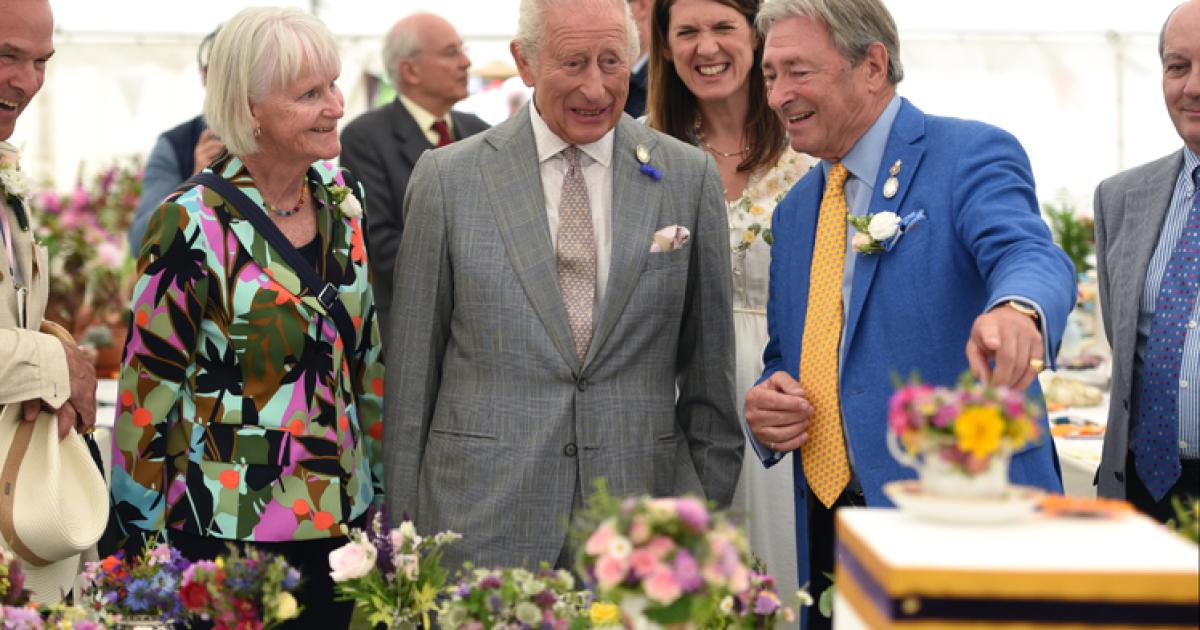 King Charles meets fellow gardeners at Royal Windsor Flower Show ...