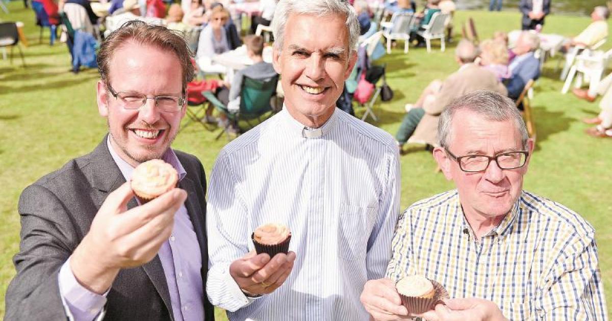 Bray reverend to say goodbye with final service - Photo 1 of 1 ...
