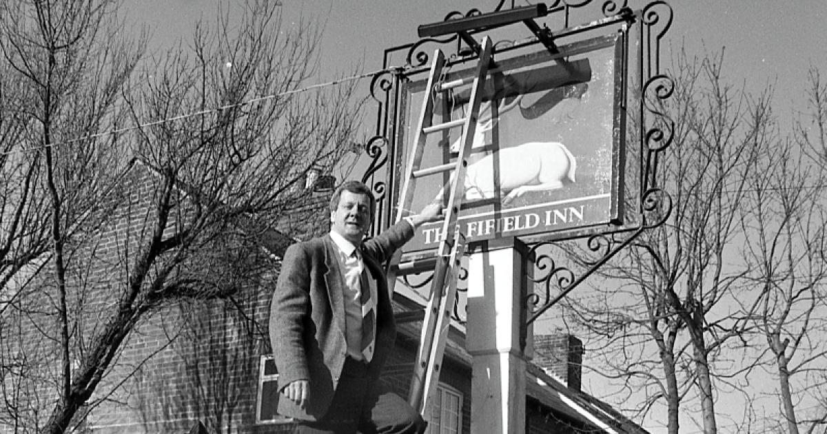 Remember When: White Hart confusion prompted Fifield Inn name change ...