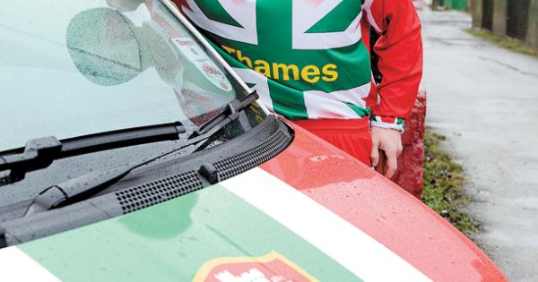 In pictures: Windsor FC unveil daring new kit - Windsor Express