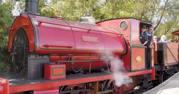 Steam train rides among the attractions at Fifield Fun Day - Photo 1 of ...