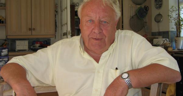 Tributes paid to 'incredibly positive' TV presenter Michael Barratt ...