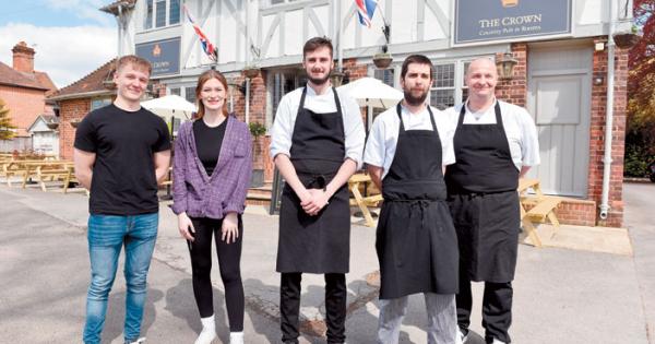 'Iconic' Cookham pub reopens with new owners - Photo 1 of 1 - Windsor ...