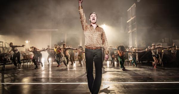 ‘Smash hit’ musical A Chorus Line takes Broadway showdown to Wycombe ...