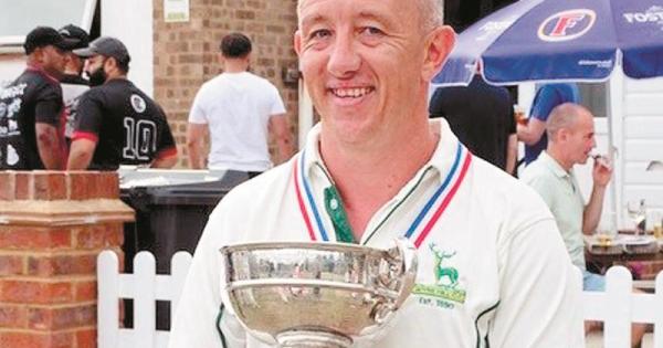 Captain Carter hits the winning runs as Boyne Hill claim first Julian ...