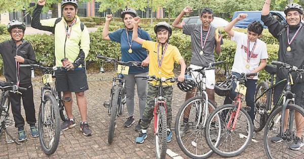 Nearly 200 cyclists take part in Rotary Bikeathon - Photo 1 of 11 ...