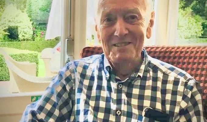 Tributes paid to 'a beaut of a gent', Ted Dutton, Friendly Bombs ...