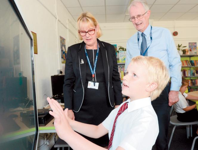 'Cutting edge' information centre opened at Larchfield Primary School ...