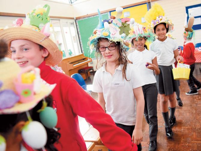 In Pictures: Alexander First School pupils celebrate Easter - Photo 1 ...