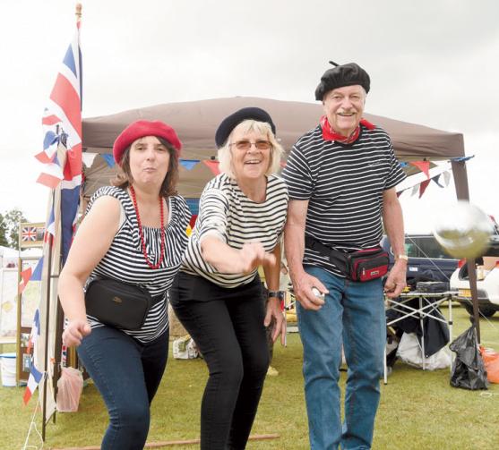In pictures: Visitors enjoy first Dog and Duck show at Twyford Village ...