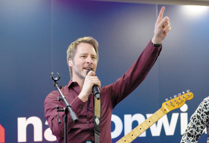 Popstar Chesney Hawkes performs at Windsor's 'One and Only' banking ...