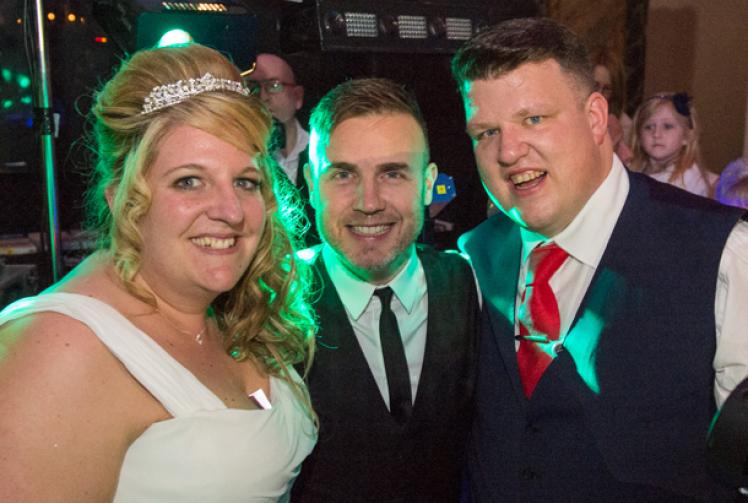 Gary Barlow surprises lucky couple on their wedding day - Windsor Express