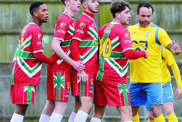 Windsor FC boss Cooper praises the maturity of his young Royalists in ...
