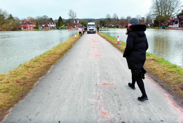 Cookham businesses hope for increased visitors as floods subside ...