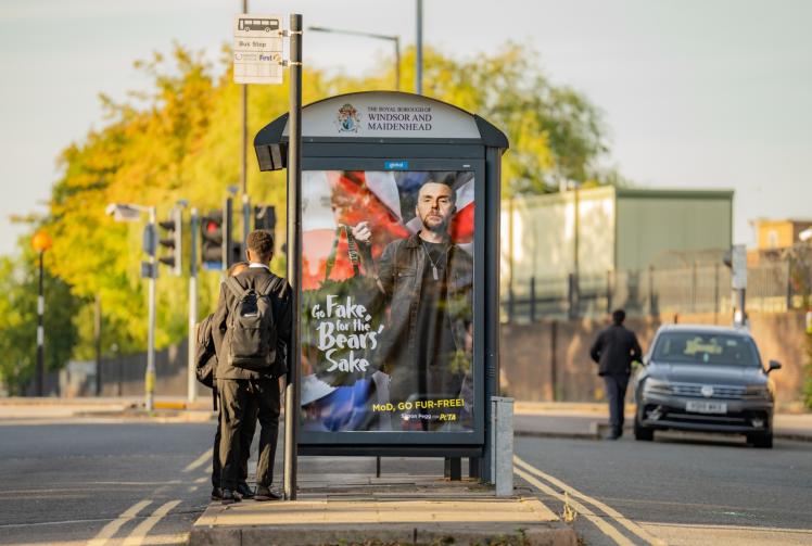 PETA pushes for faux fur King's Guard caps at Windsor bus stops ...