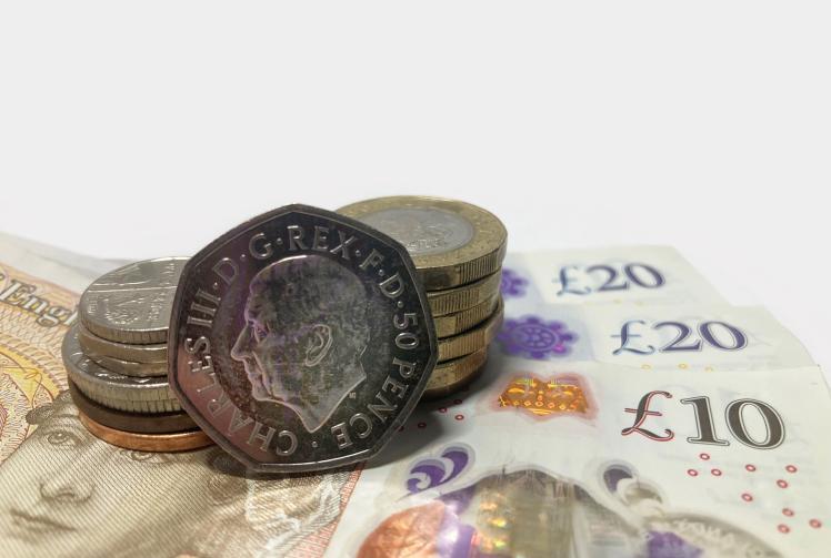 Slough construction boss jailed for fraudulently getting £100,000 COVID ...