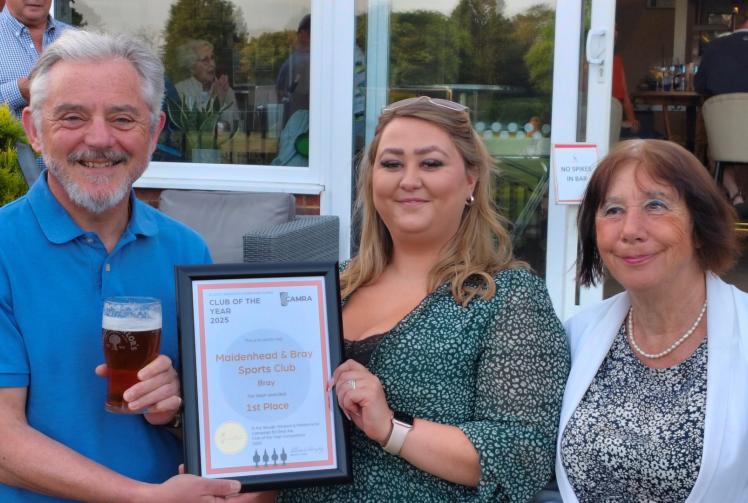 Sports club in Bray 'over the moon' with first CAMRA award win ...