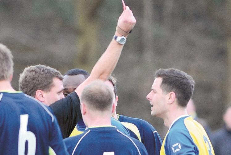 Jeff Lamb, Paul McGrotty and Derek Sweetman to quit as Ascot United ...