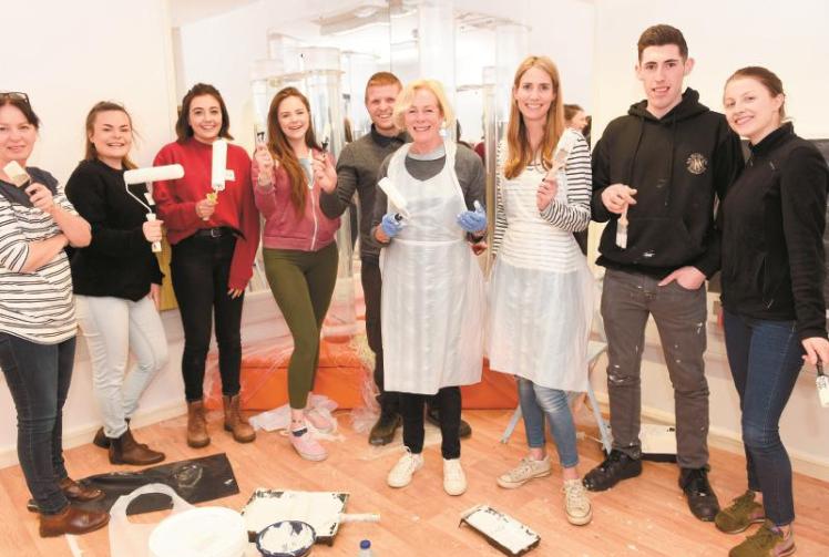 Fat Duck staff lend a hand at Boyn Grove Community Centre - Photo 1 of ...