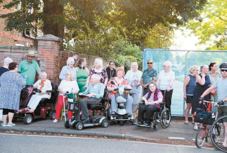 Unwanted barriers blocking path fetches ire of Windsor neighbours ...