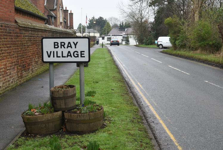 Public notices: weight limit to be introduced on Bray roads - Windsor ...